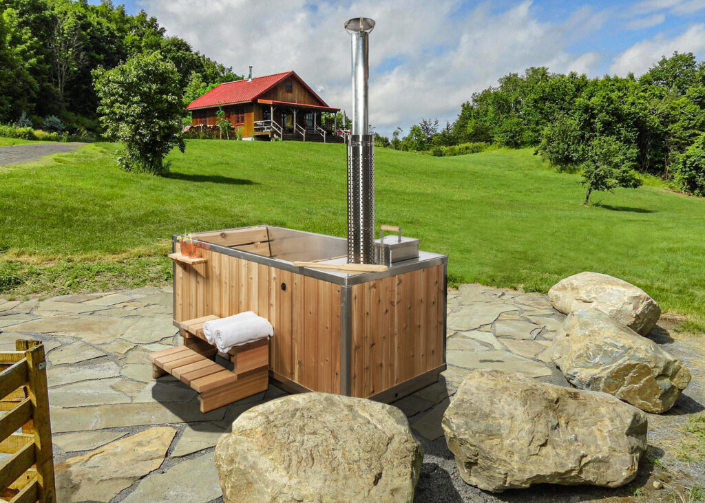 The Cascade Hot Tub - Dundalk Leisurecraft